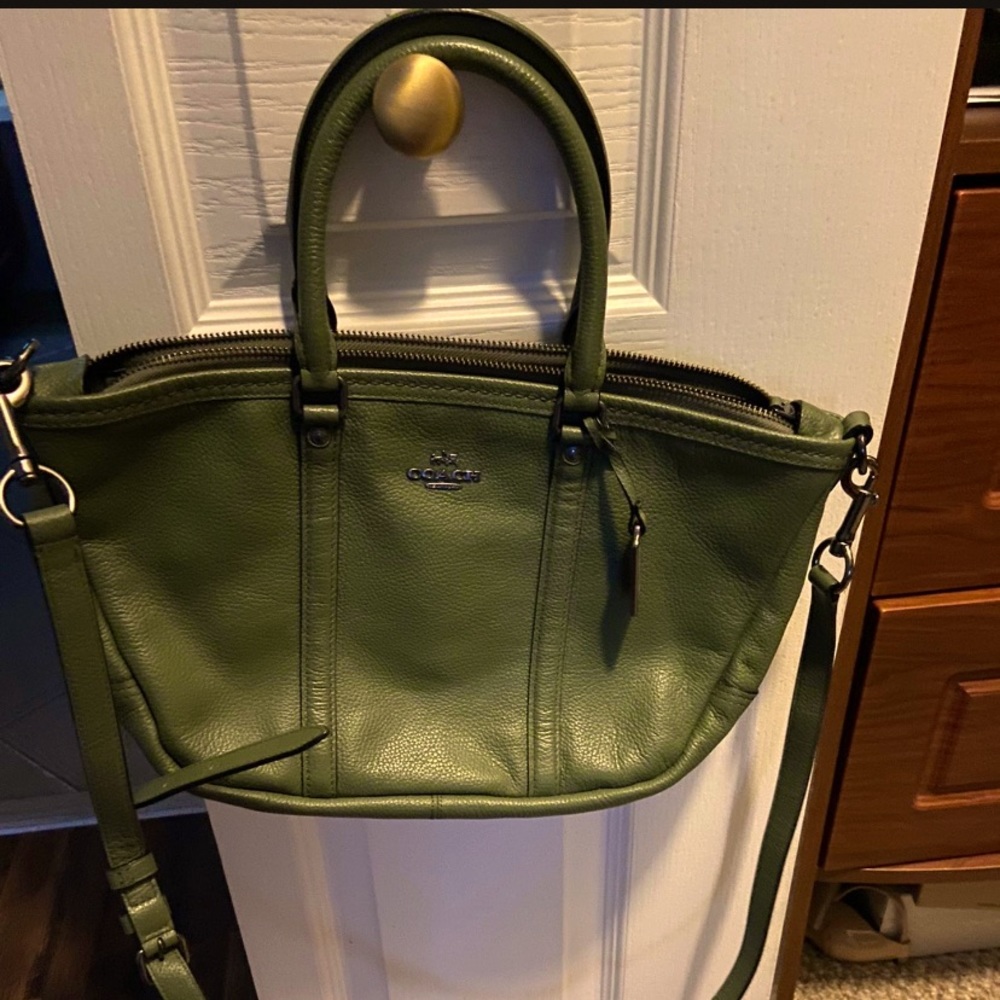 Authentic Coach Crossbody - Gem